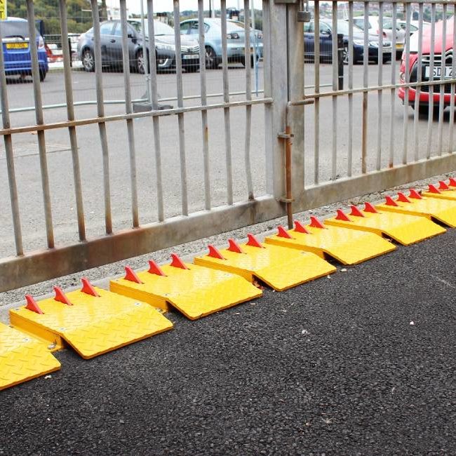 Alligator Teeth Barrier | Northern Ireland | Breezemount
